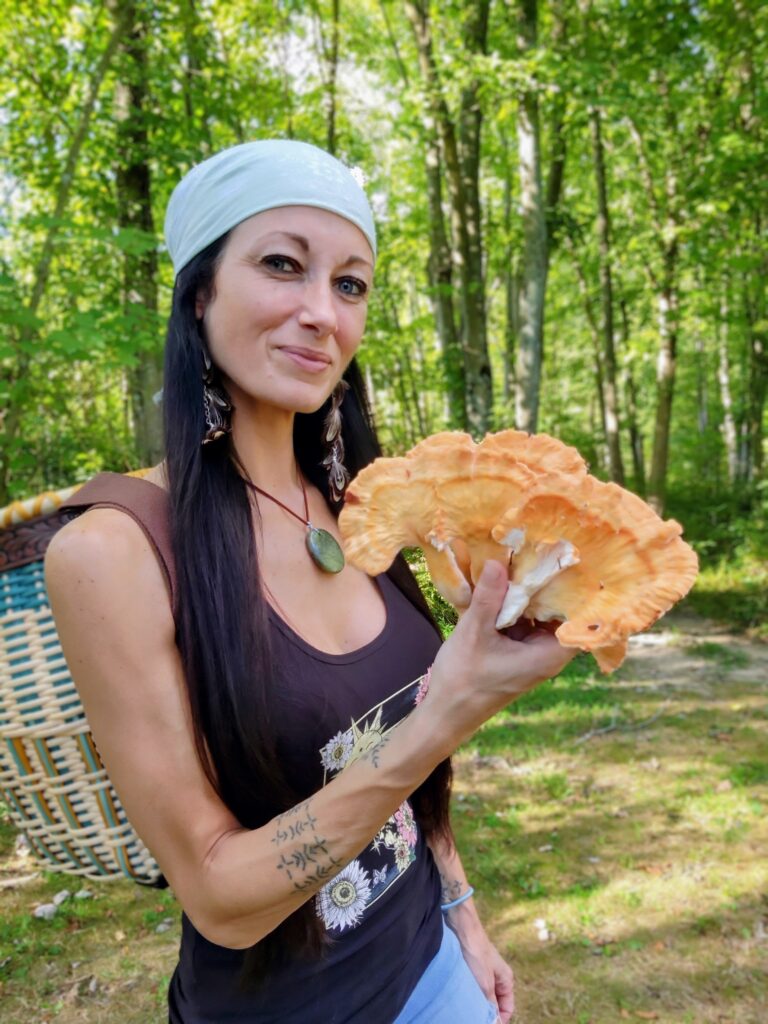 About Kayce ~ HealthPrimitive